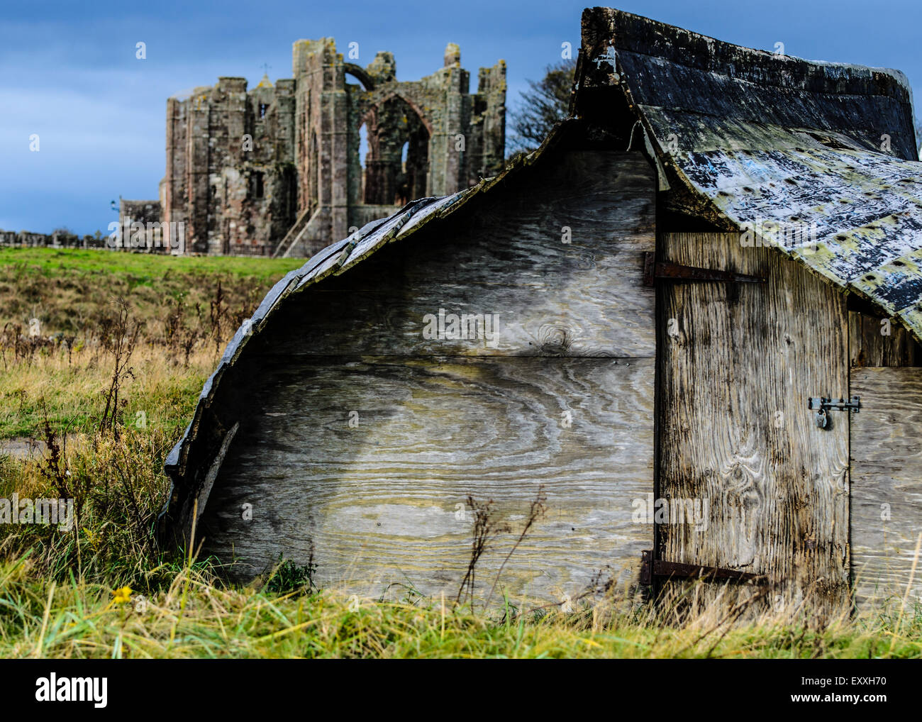 Shed ruins hi-res stock photography and images - Alamy