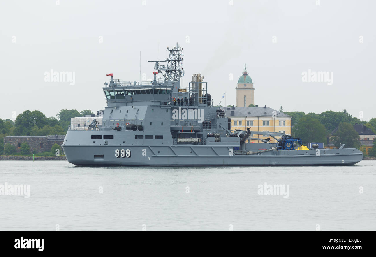 Oil spill response vessel hi-res stock photography and images - Alamy
