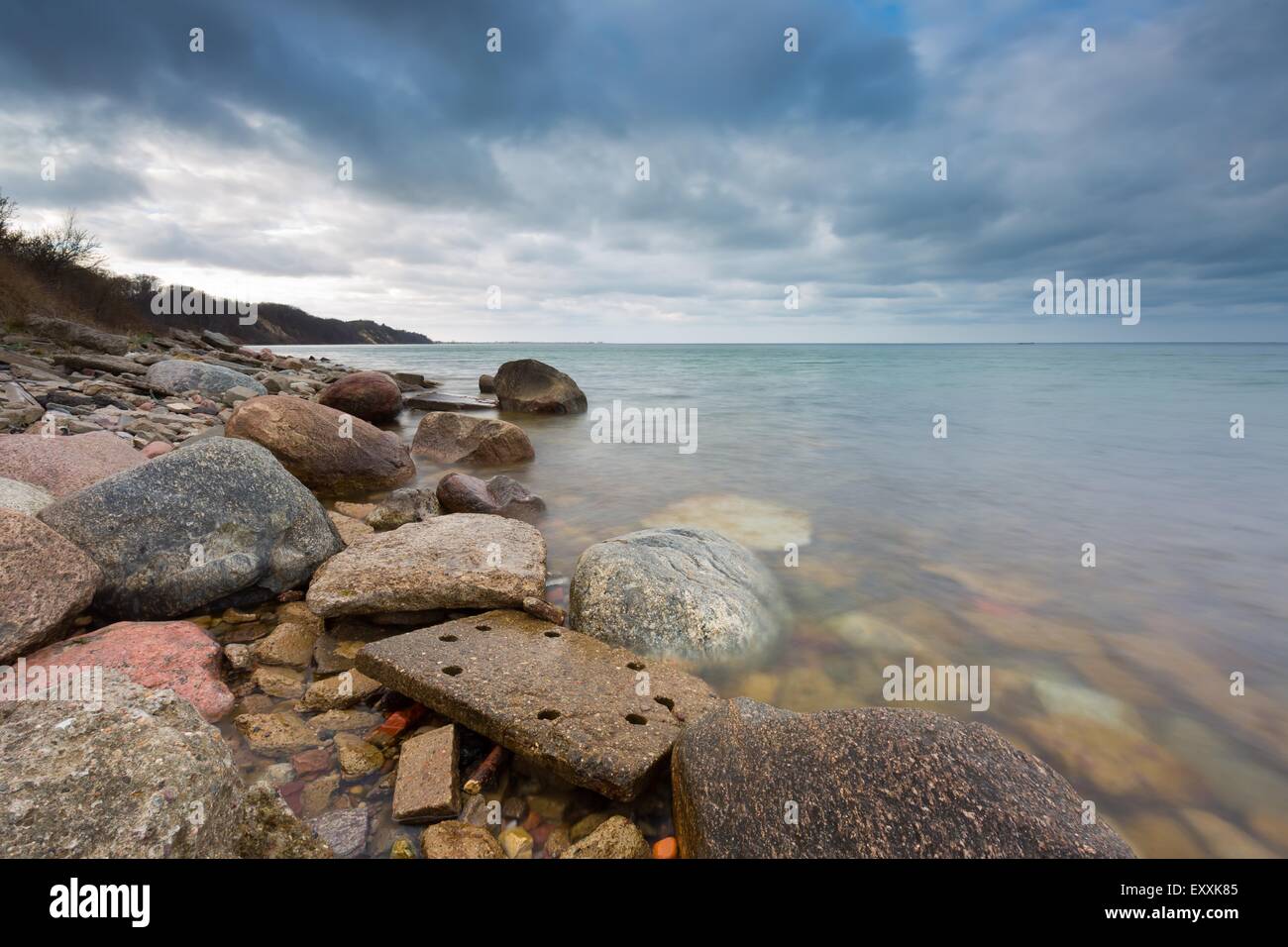 Rocky breakwater background hi-res stock photography and images - Alamy
