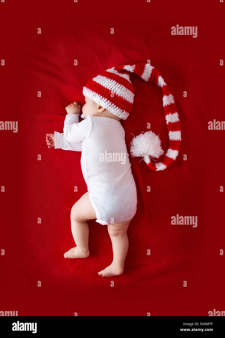 Child in bed night red hi-res stock photography and images - Alamy