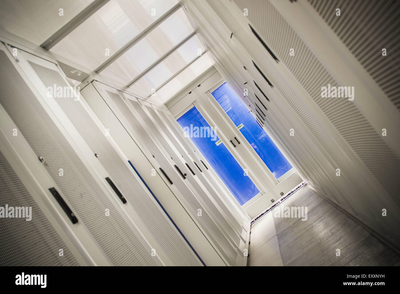 Cabinets hi-res stock photography and images - Alamy