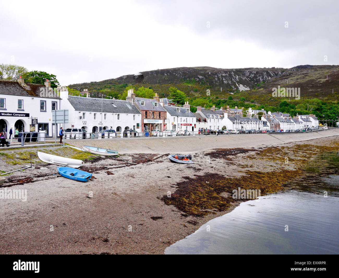 Harbour front hi-res stock photography and images - Alamy