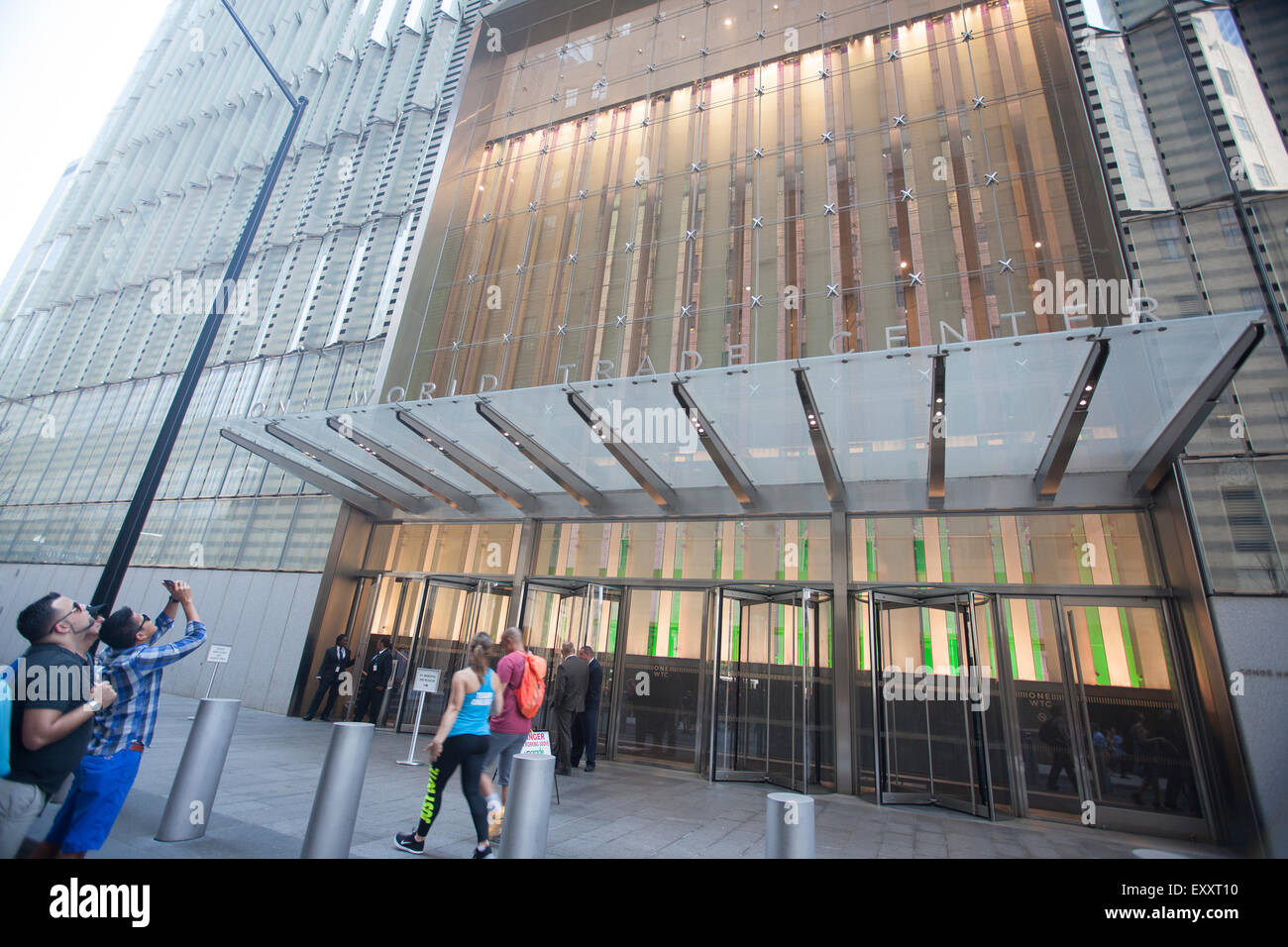 Freedom tower antenna hi-res stock photography and images - Alamy