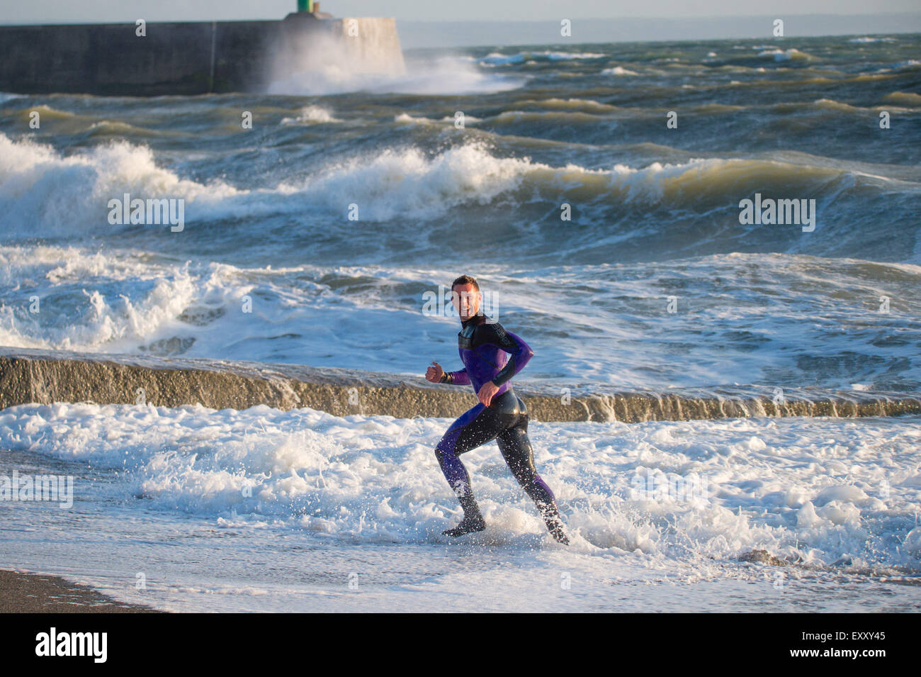 Aberystwyth Wales UK, Friday 17 July 2015 UK weather: Rico Martin makes ...