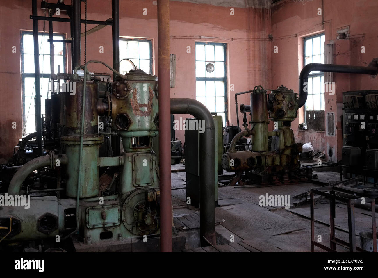 Soviet factory hi-res stock photography and images - Alamy