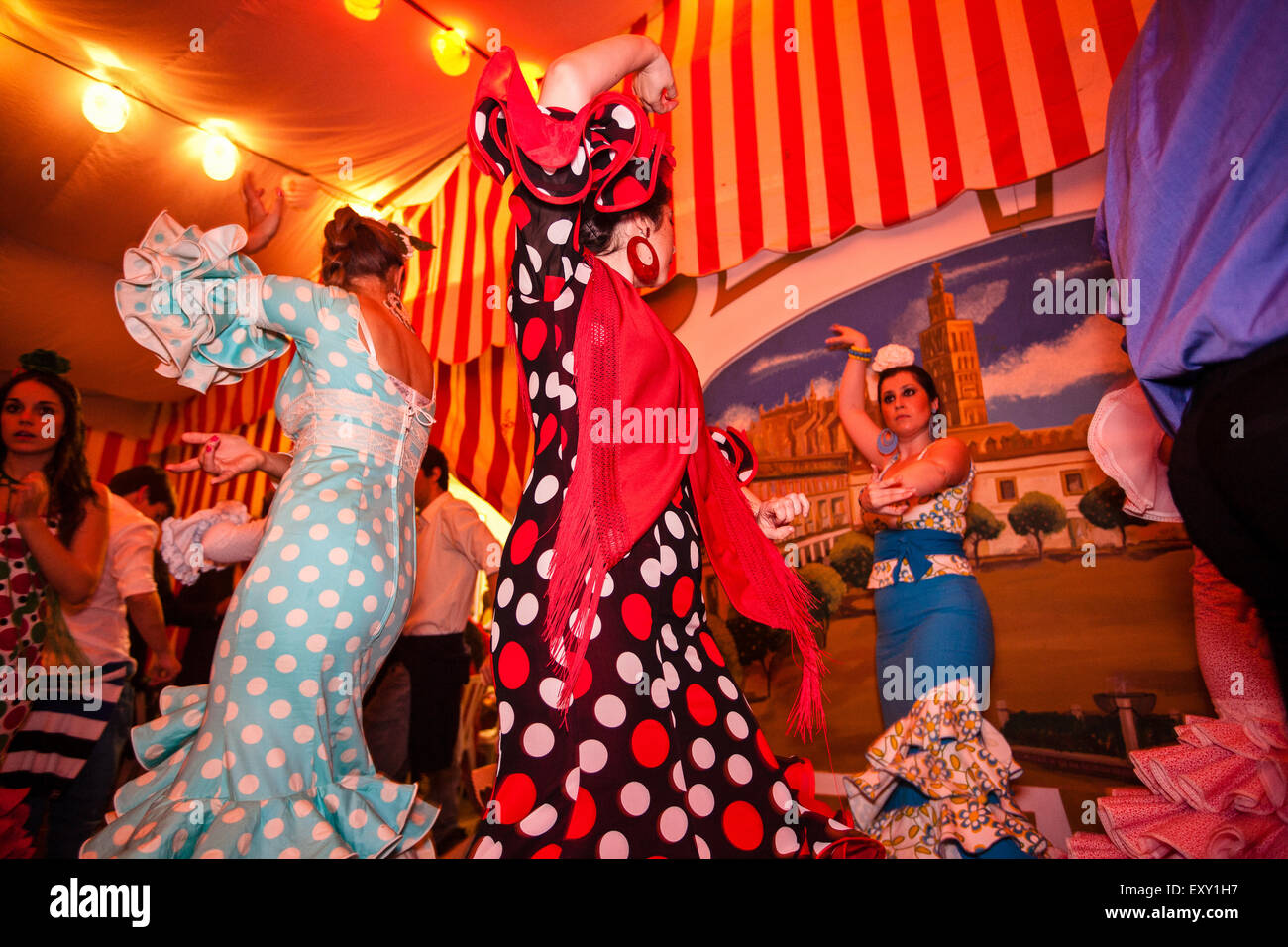 Dancing sevilla style in traditional seville dress in seville hi-res ...