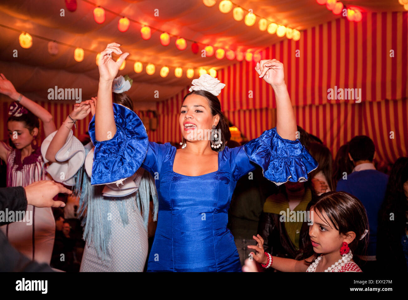 Dancing sevilla style in traditional seville dress in seville hi-res ...