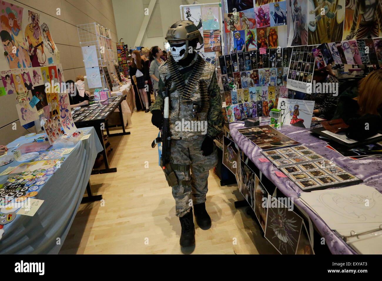 Vancouver, Canada. 17th July, 2015. A cosplayer walks along the comic ...