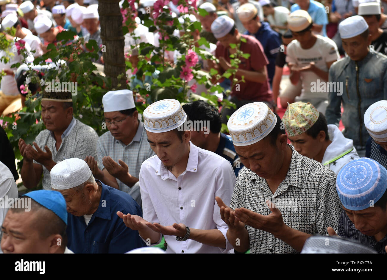 Ningxia hui autonomous region mosque hi-res stock photography and ...