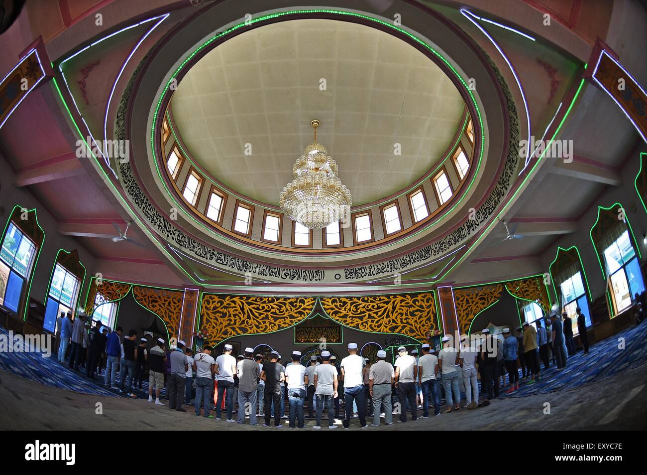 Ningxia hui autonomous region mosque hi-res stock photography and ...