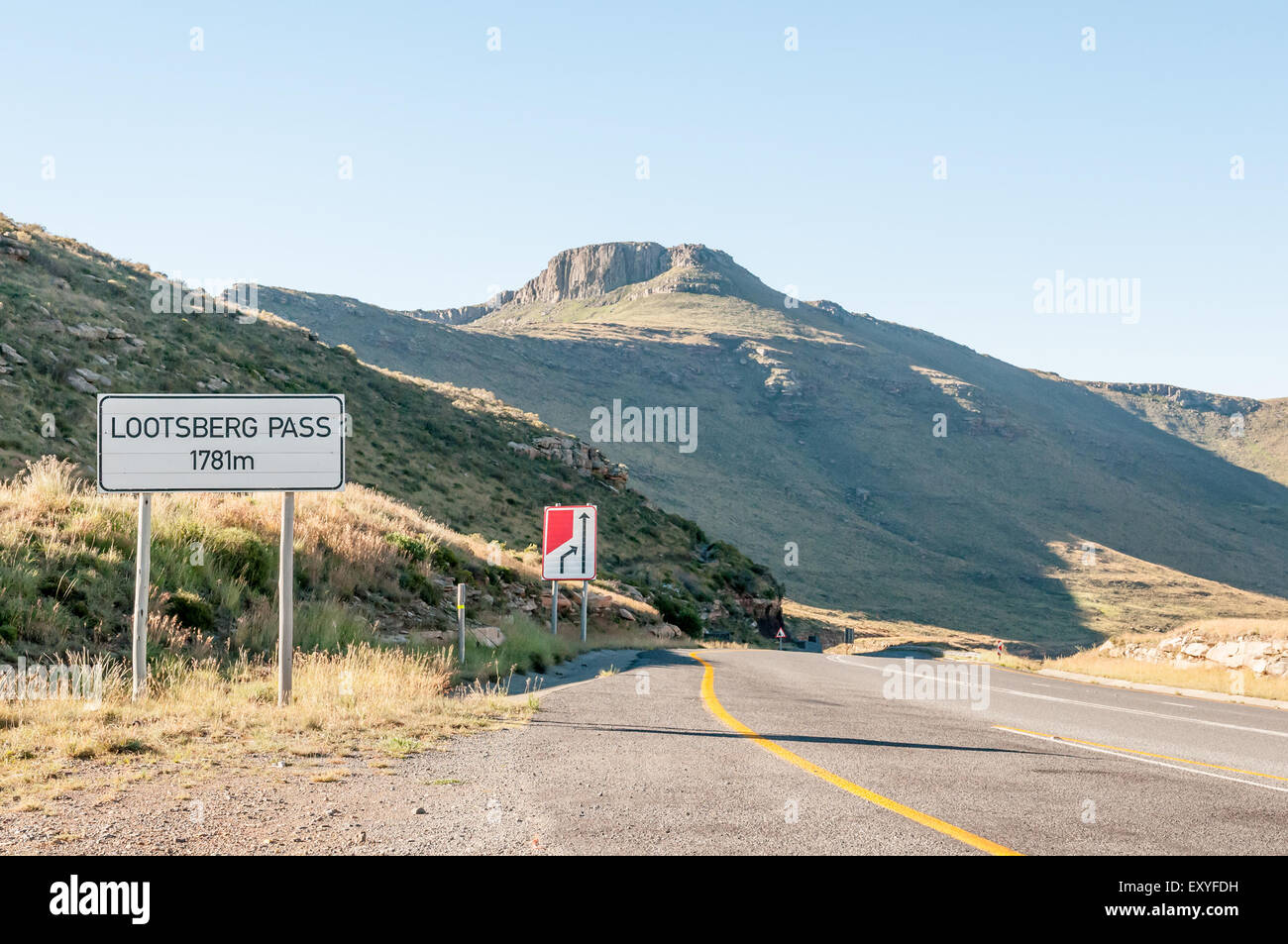 Lootsberg Pass between Graaff Reinet and Middelburg in South Africa ...