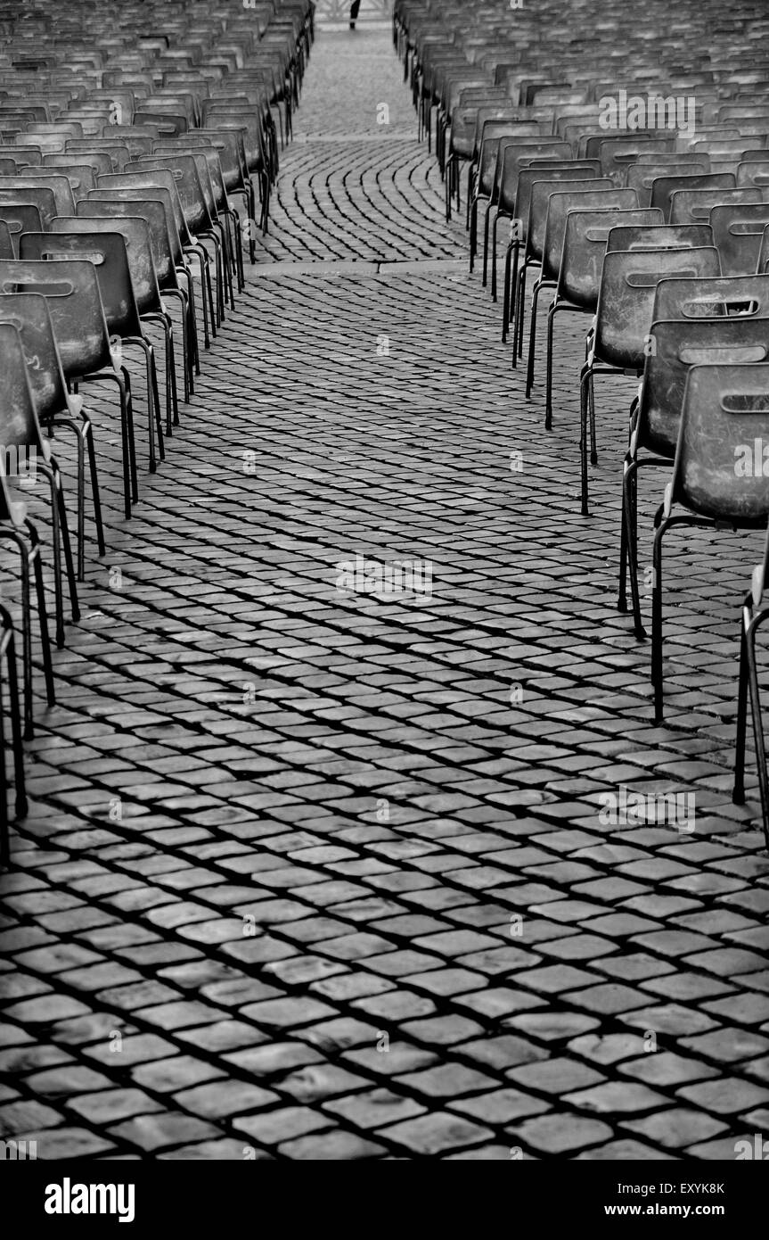 Chairs (line or row) Black and White Stock Photos & Images - Alamy