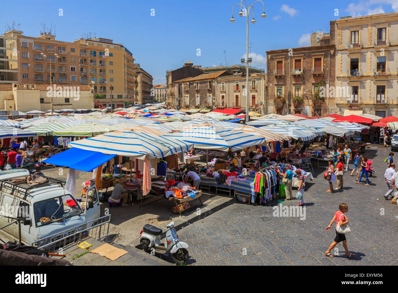 Street market, Catania, Sicily, Italy Stock Photo - Alamy