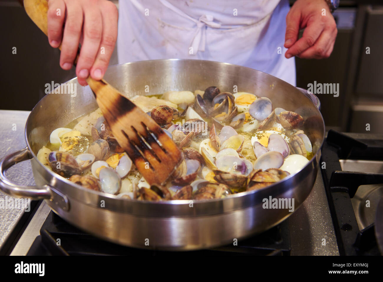Hake cooked hi-res stock photography and images - Alamy