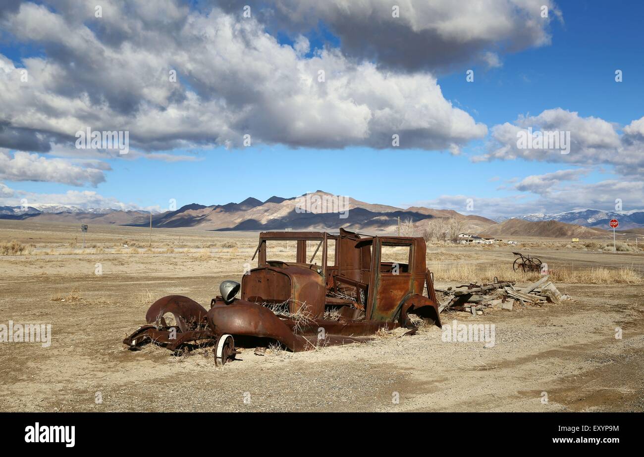Very old abandoned car wreck in Nevada Stock Photo - Alamy