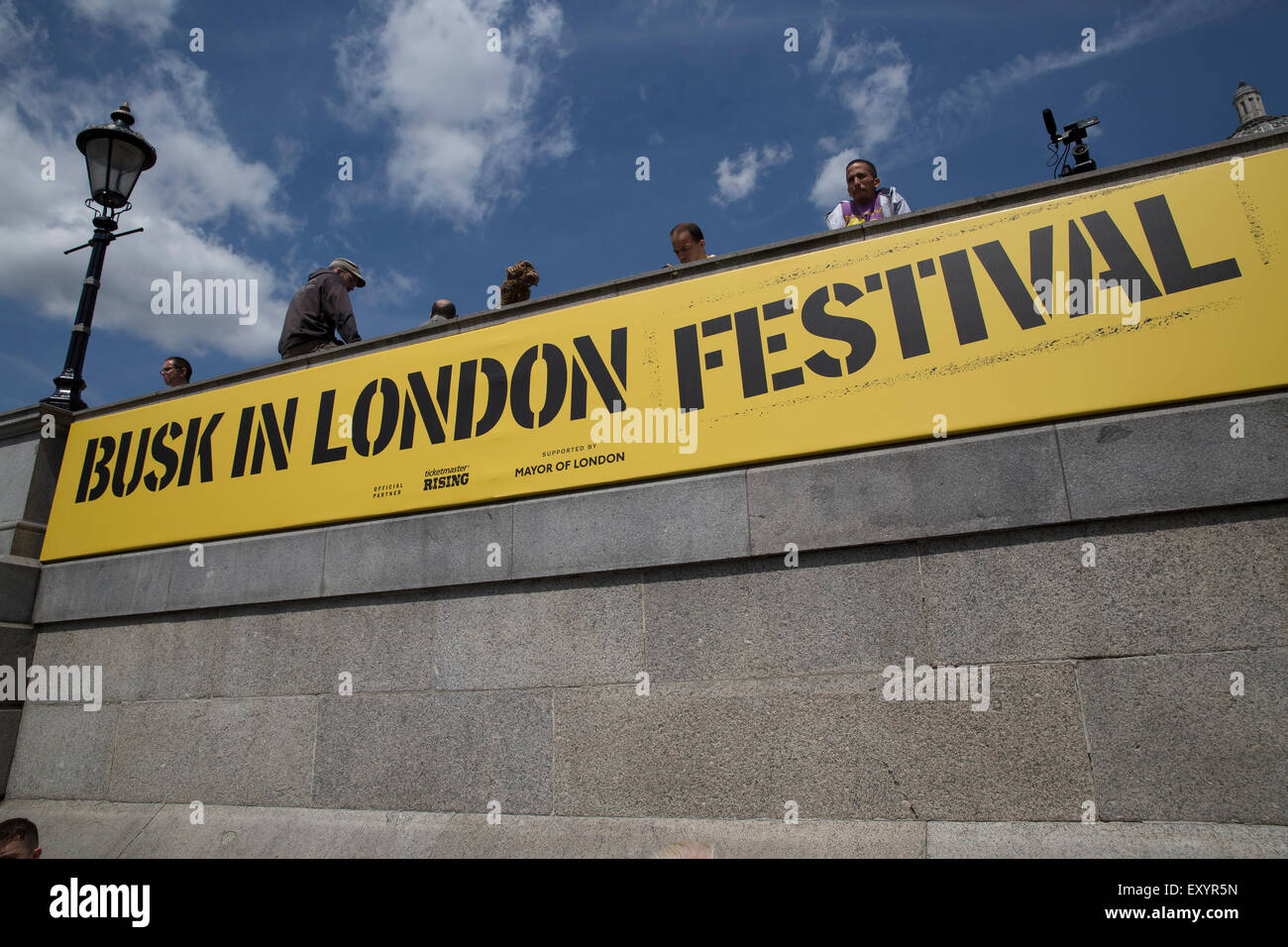 Kings cross station busking day hi-res stock photography and images - Alamy