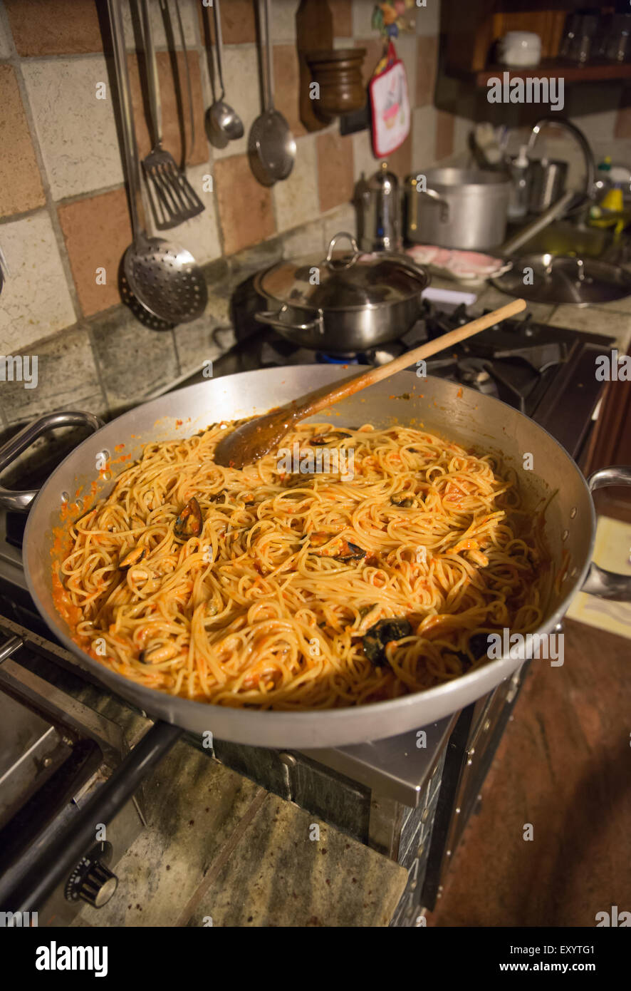 Big frying pan hi-res stock photography and images - Alamy