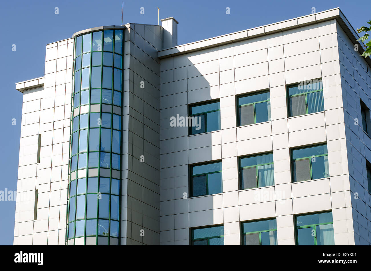 Large and modern office building new architecture Stock Photo - Alamy