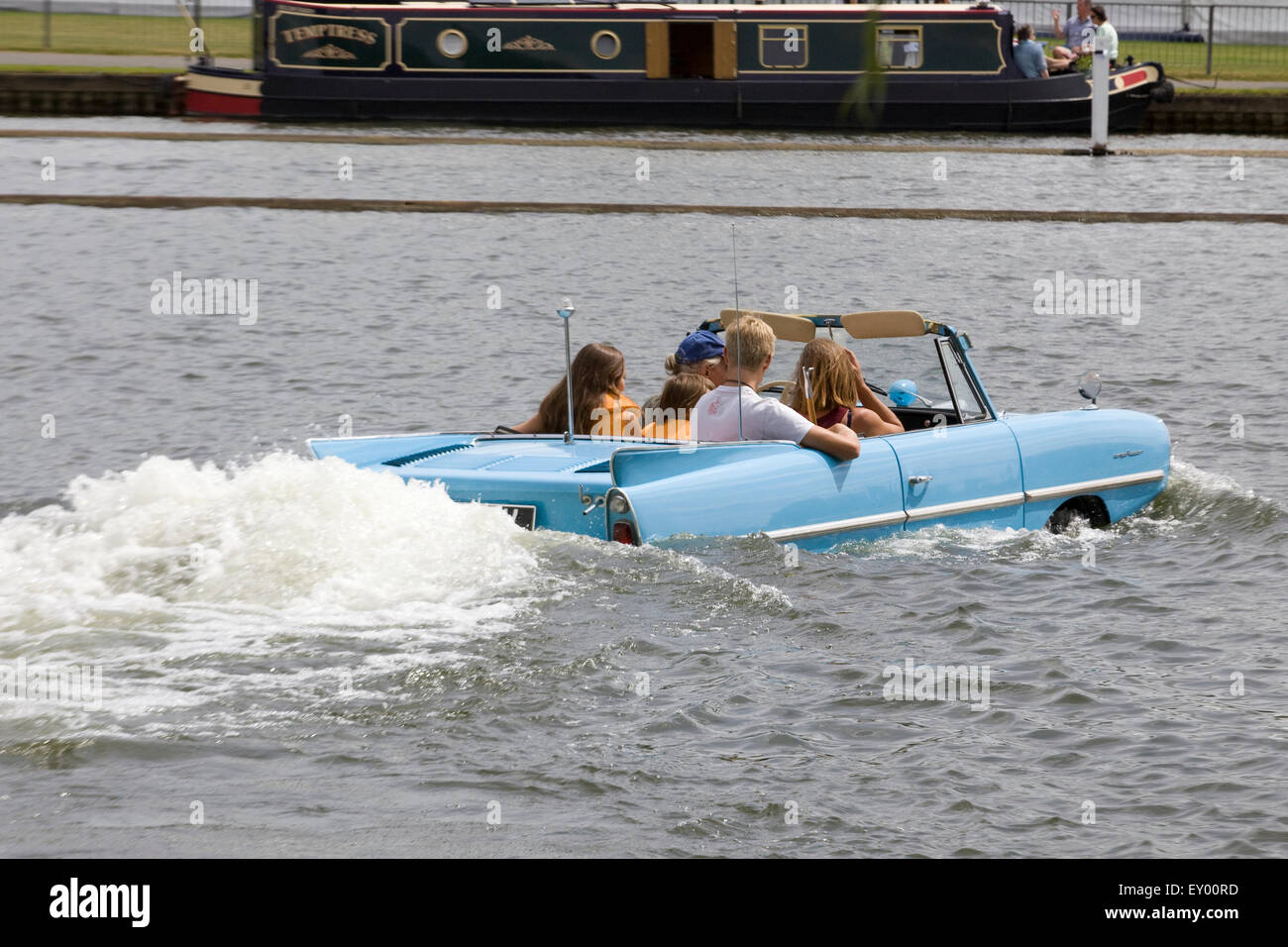 German amphibious vehicle hi-res stock photography and images - Alamy
