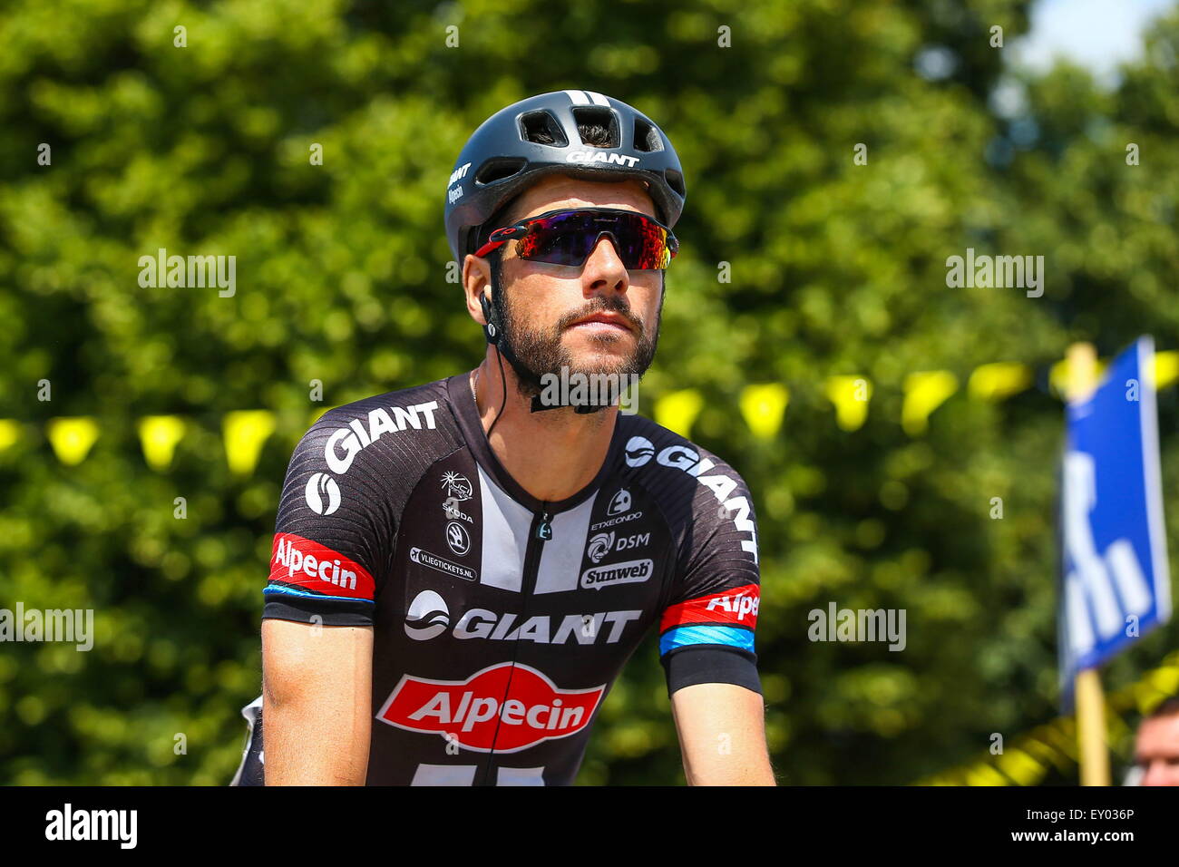 Curvers hi-res stock photography and images - Alamy