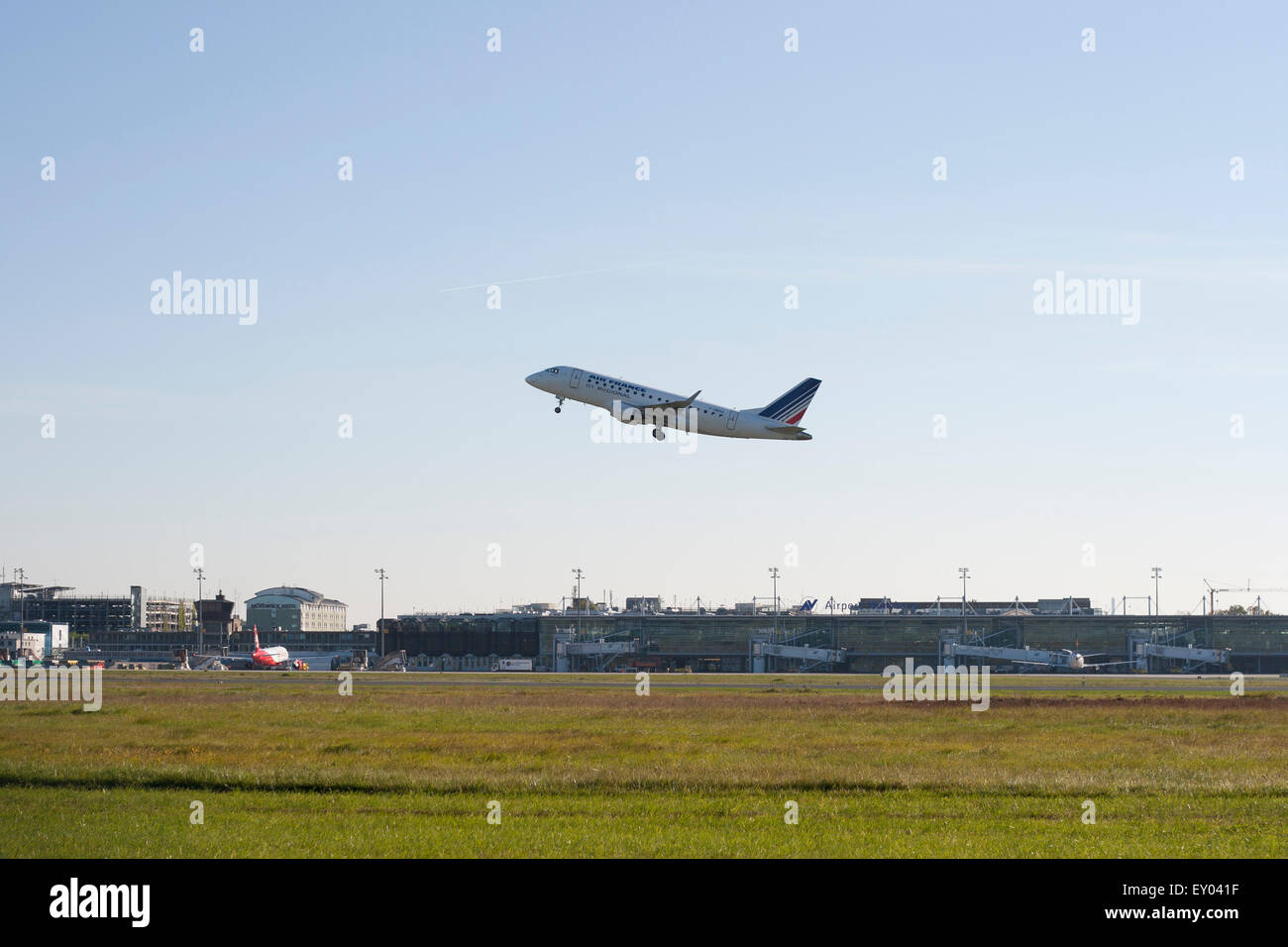 Starting Plane Airplane Airport Nuremberg Germany Stock Photo - Alamy