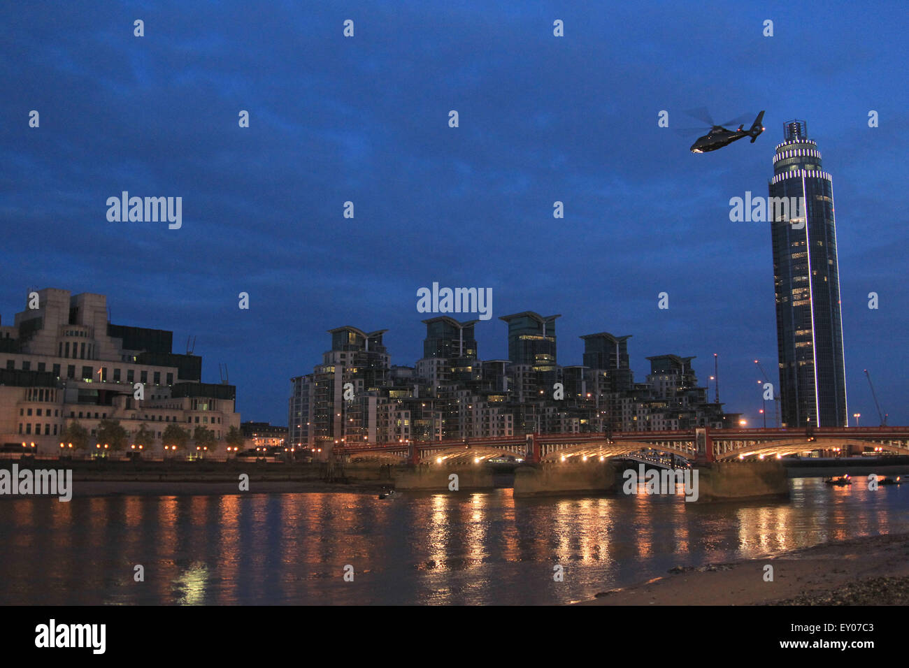 Spectre 17 hi-res stock photography and images - Alamy