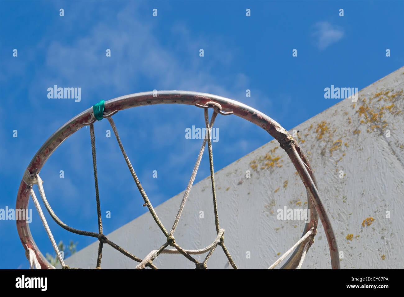 Steel basketball hoop hi-res stock photography and images - Alamy