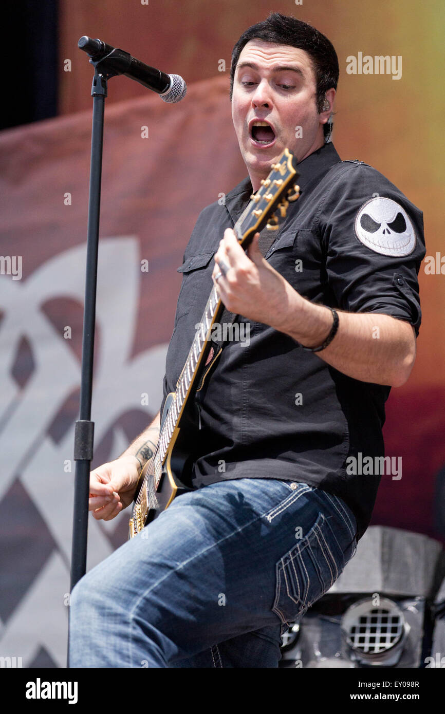 Benjamin burnley band breaking benjamin hi-res stock photography and ...