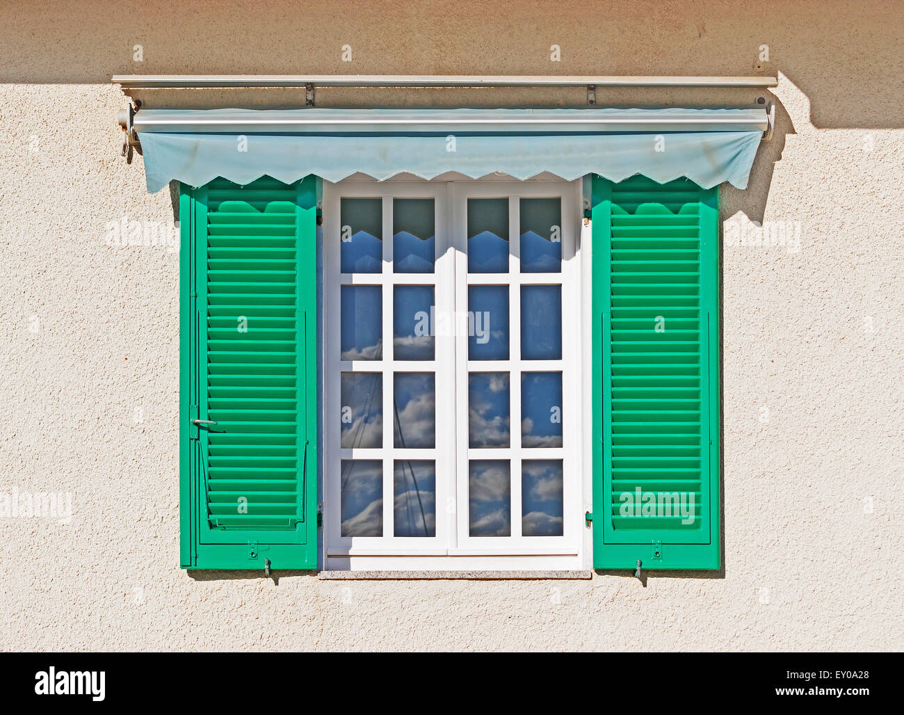 picturesque windows in Venice, Italy Stock Photo - Alamy