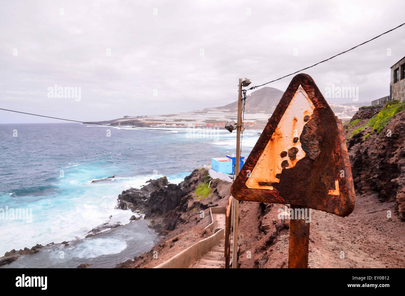 Vintage Old Rusty Road Sign Stock Photo - Alamy