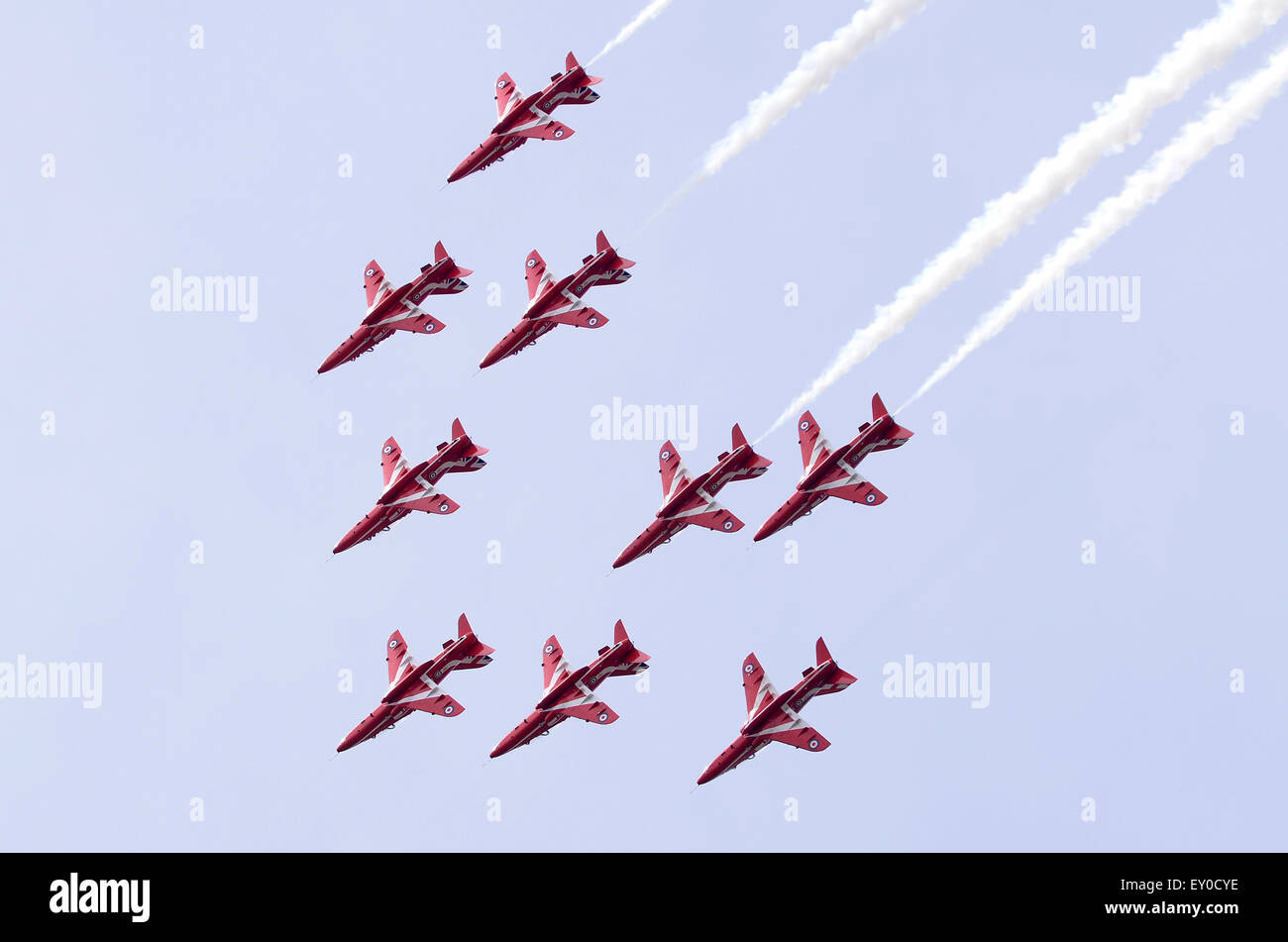 Looping arrows hi-res stock photography and images - Alamy