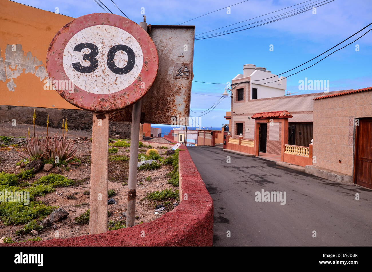 Vintage Old Rusty Road Sign Stock Photo - Alamy