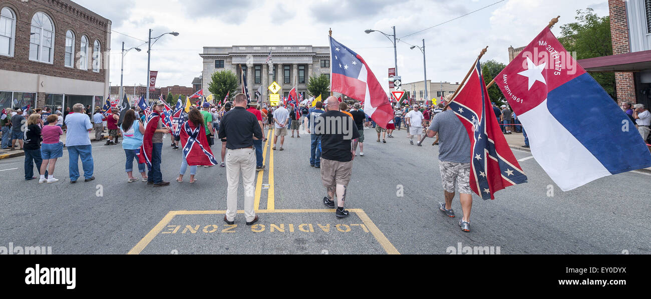 Graham, North Carolina, USA. 18th July, 2015. Rally participants, some ...