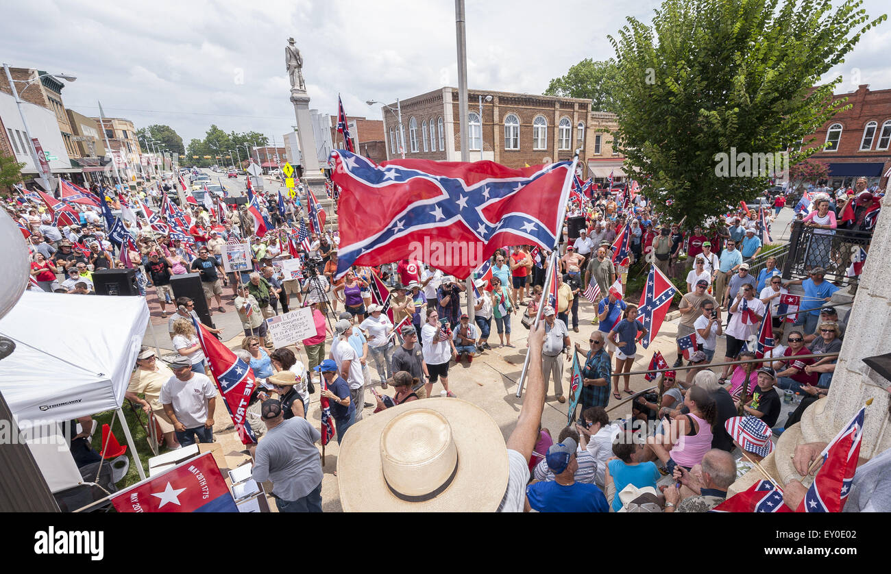 Graham, North Carolina, USA. 18th July, 2015. Rally participants, some ...