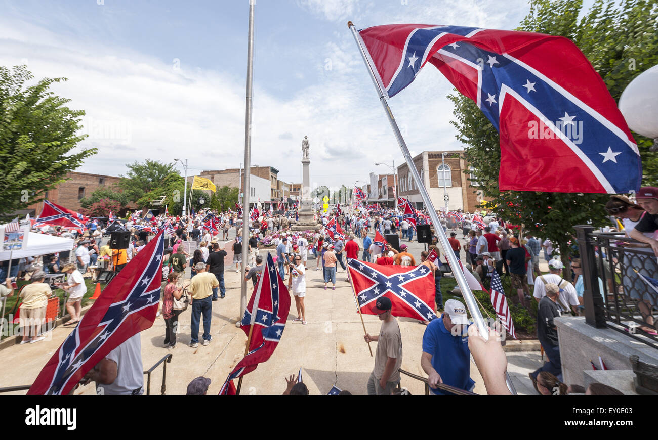 Graham, North Carolina, USA. 18th July, 2015. Rally participants, some ...