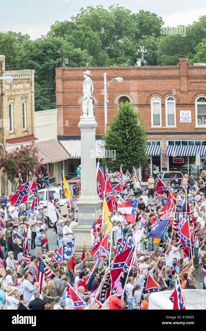 Graham, North Carolina, USA. 18th July, 2015. Rally participants, some ...