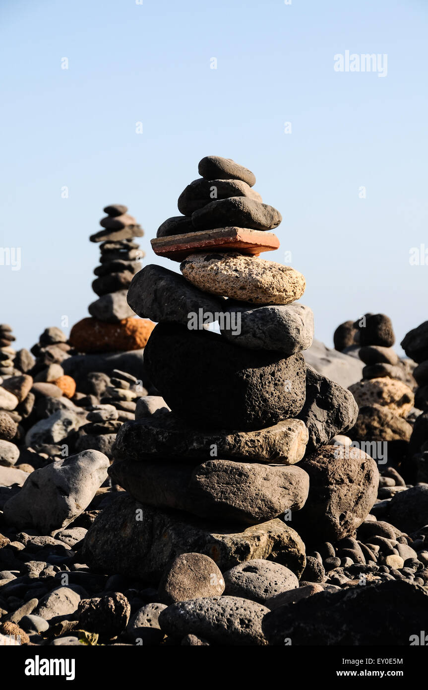 The Buddhist Traditional Stone Pyramids Stock Photo - Alamy