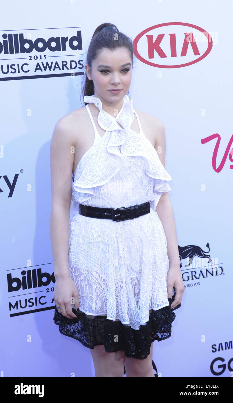 2015 billboard music awards arrivals hi-res stock photography and ...