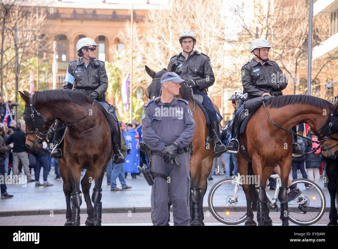 Sydney, Australia. 19th July, 2015. Riot and Public Order police squads ...