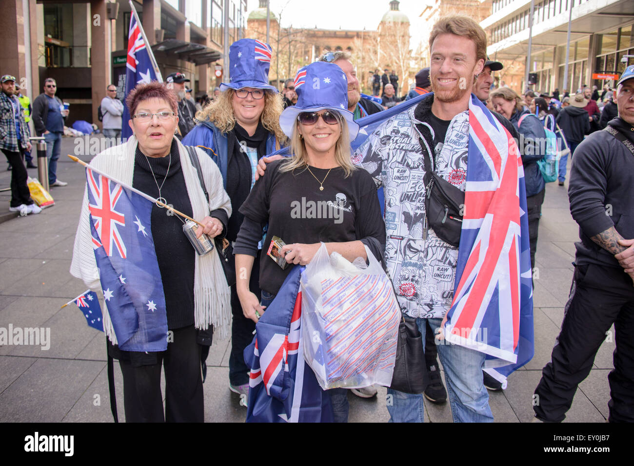 Sydney, Australia. 19th July, 2015. Riot and Public Order police squads ...