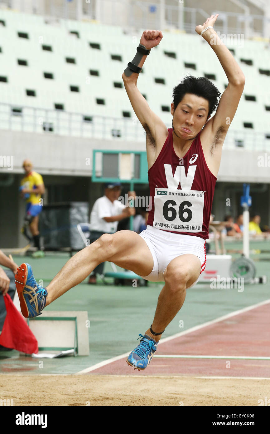 Yanmar Stadium Nagai, Osaka, Japan. 18th July, 2015. Hajimu Ashida ...