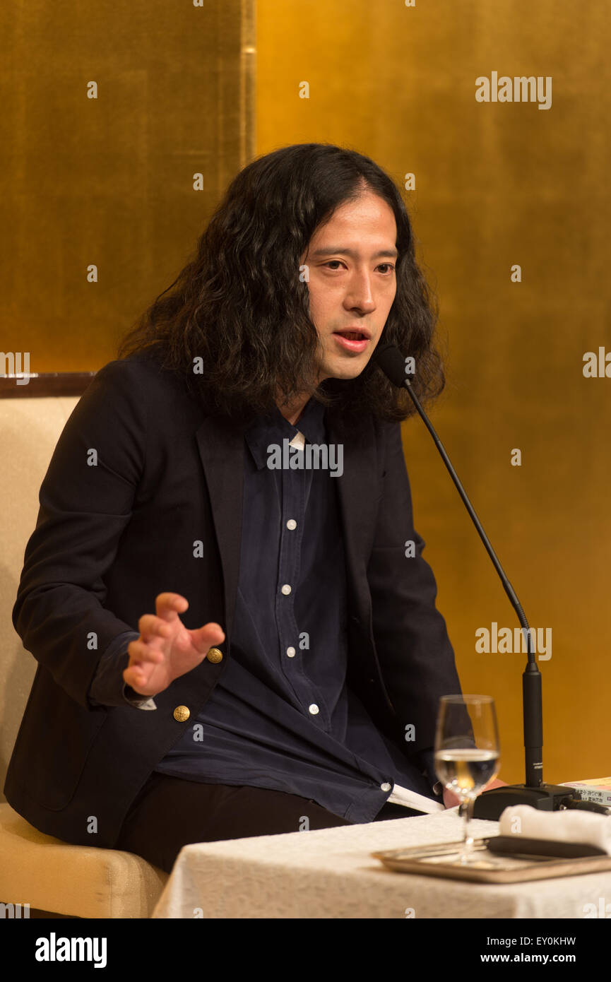 153rd akutagawa prize winner naoki hi-res stock photography and images ...