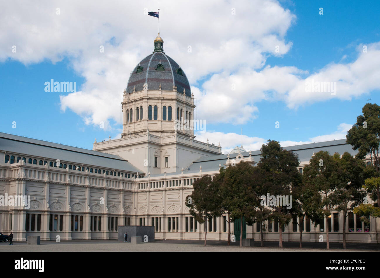 Royal Exhibition Building (1880) in Carlton Gardens, Melbourne ...