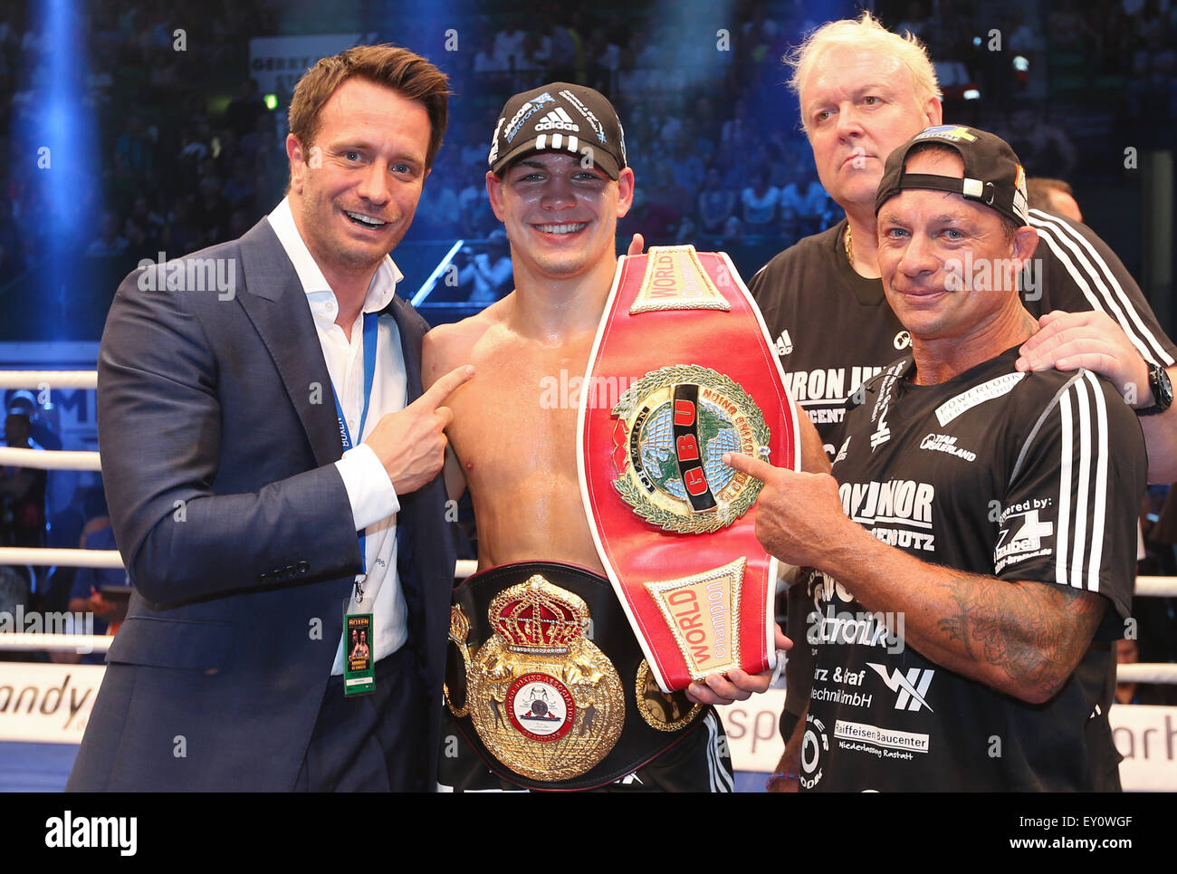 Elite WBA interims super middle weight: Reynoso from Peru vs ...