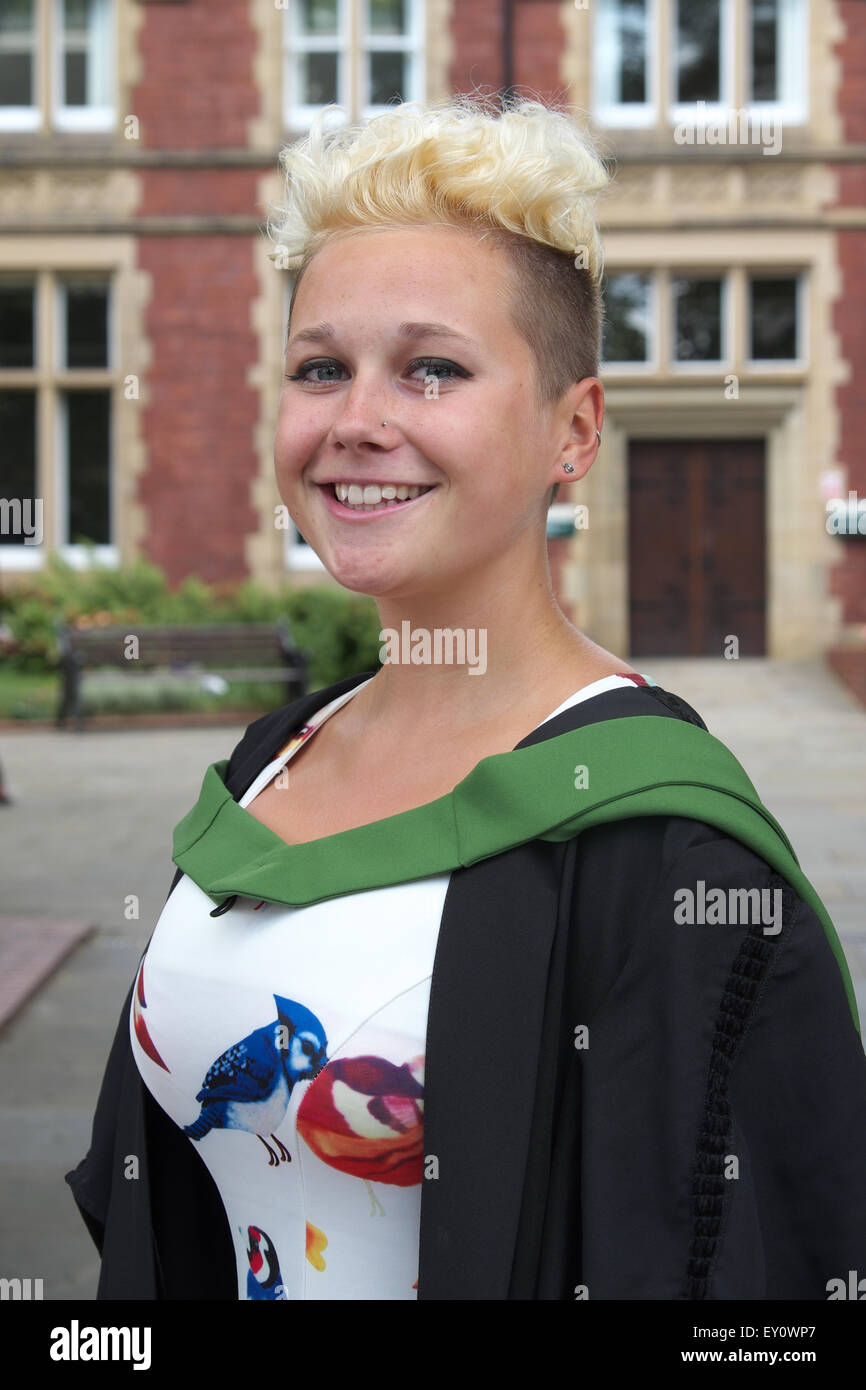 University of leeds graduation hi-res stock photography and images - Alamy