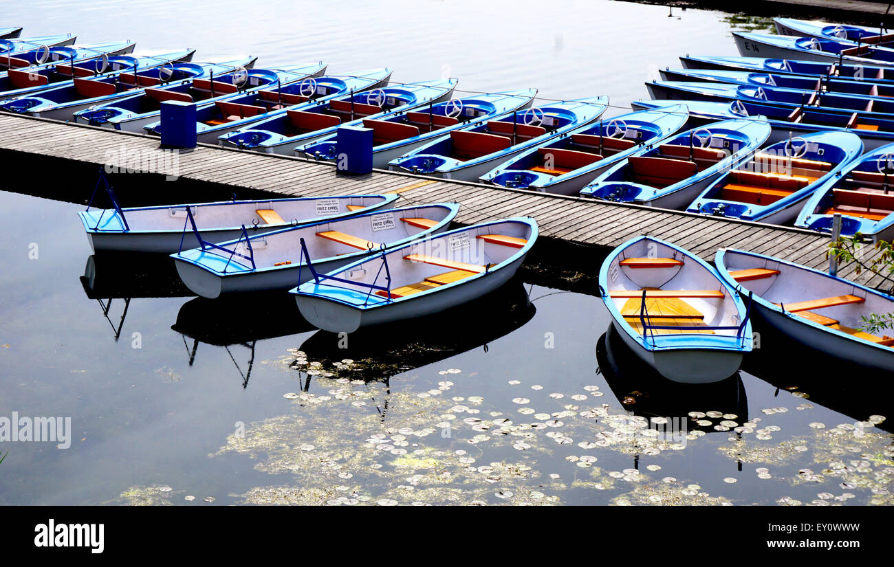 Vienna by boat hi-res stock photography and images - Alamy