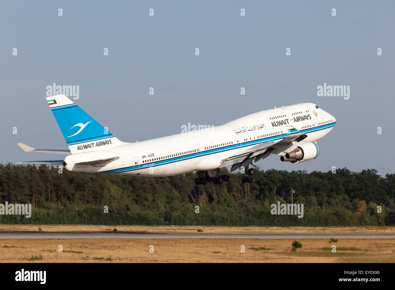 747 400 kuwait hi-res stock photography and images - Alamy