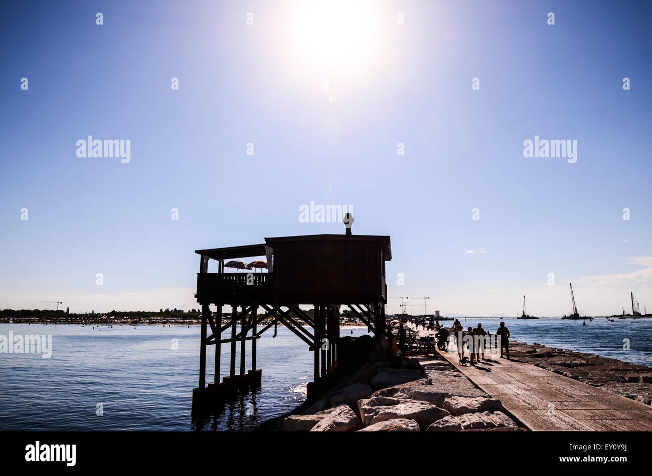 Traditional Fishing House Stock Photo - Alamy