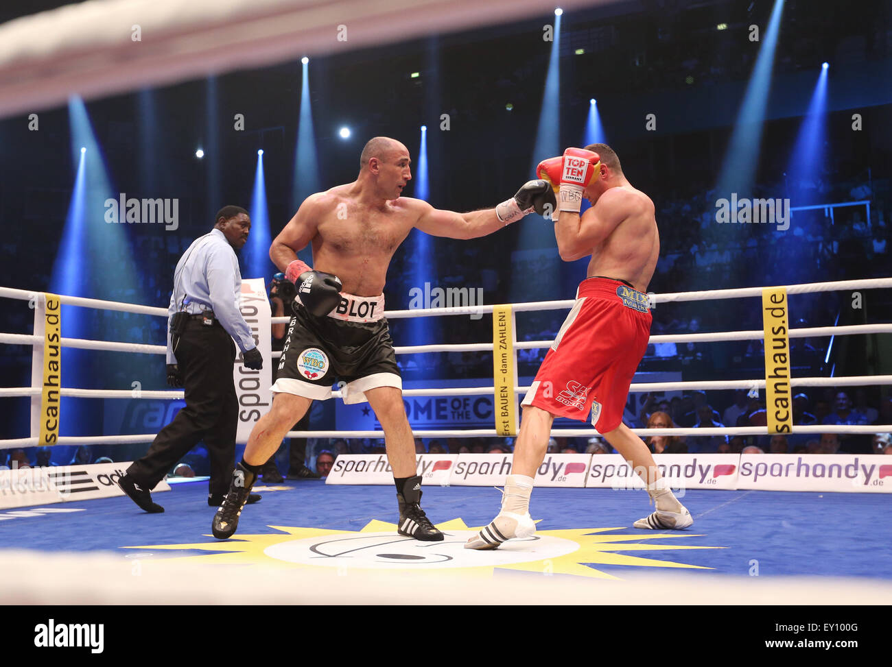 Boxing halle germany hi-res stock photography and images - Alamy
