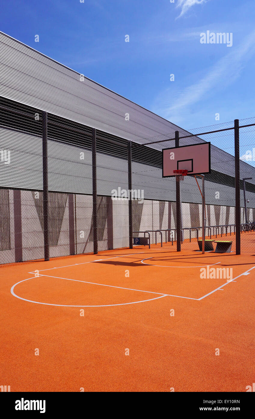 Basketball court sport outdoor public vertical Stock Photo - Alamy